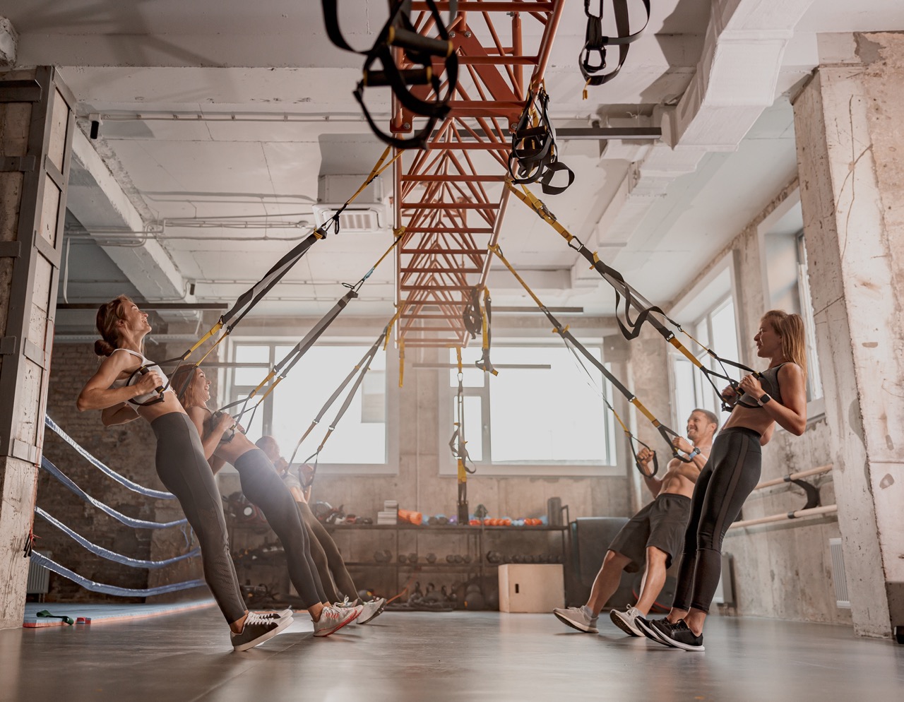 Train met je lichaamsgewicht met de TRX Suspension trainer - Padisport